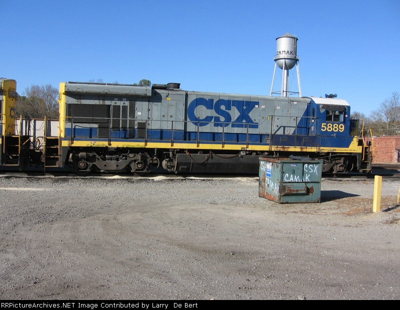 csx 5889